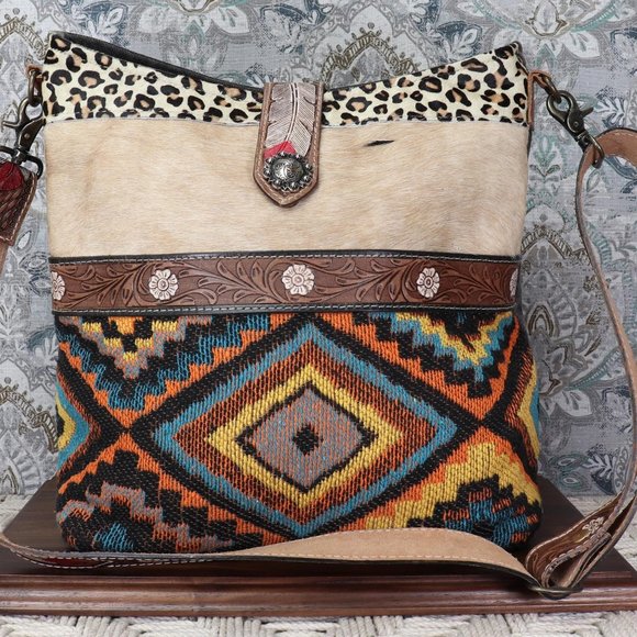 Myra Bag | Bags | New Myra Bag Crossbody Bag Women Purse Crossbody ...